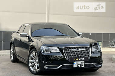 AUTO.RIA – Продам Крайслер 300Ц 2018 бензин 3.6 седан бу у Києві, ціна ...