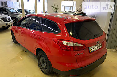AUTO.RIA – Продам Форд Фокус 2014 (AA4920OK) бензин 1.0 універсал бу у ...