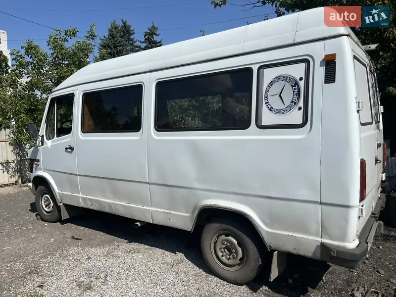 WDB6013771P066300 - MERCEDES-BENZ SPRINTER 1990 - Просмотр истории