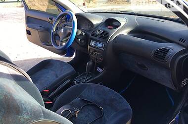 AUTO.RIA – Продам Пежо 206 2000 бензин 1.4 хетчбек бу у Києві, ціна 3700