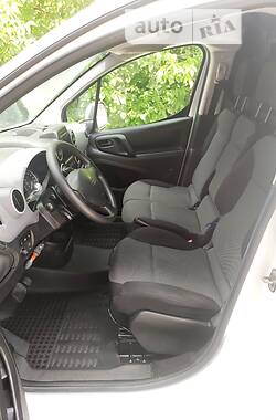 AUTO.RIA – Продам Пежо Партнер long 2017 : 10600 $, Бердичів