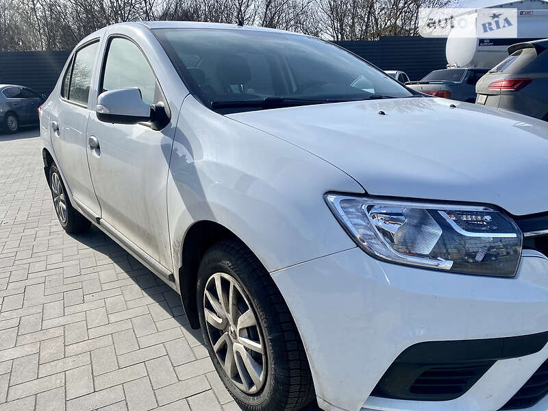 Renault Logan 2021 VIN: Lot# - historial de ventas de automóviles en ...