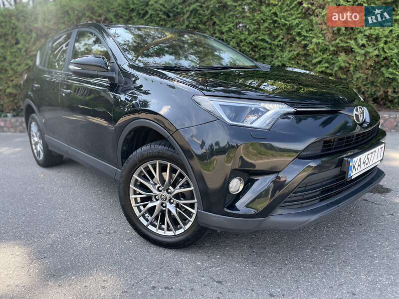 AUTO.RIA – Продам Тойота Рав 4 2017 (KA4577IT) дизель 2.2 позашляховик ...
