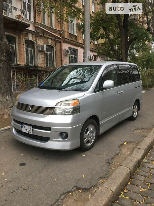 AUTO.RIA – Продам Тойота Воксі 2002 (BH7865PM) бензин 2.0 мінівен бу у Одесі, ціна 8000