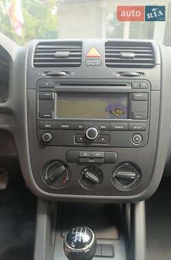 AUTO.RIA – Продам Фольксваген Гольф 2004 (BX3597HK) бензин 1.6 хетчбек бу у Городку, ціна 4500 ...