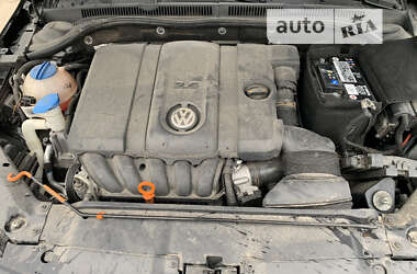 AUTO.RIA – Продам Фольксваген Джетта 2012 (BH2109TC) бензин 2.5 седан бу у Одесі, ціна 3250
