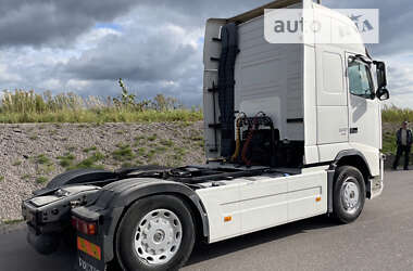 AUTO.RIA – Продам Вольво ФЧ 13 2012 : 30900 €, Львів YV2AG30A1DB638655